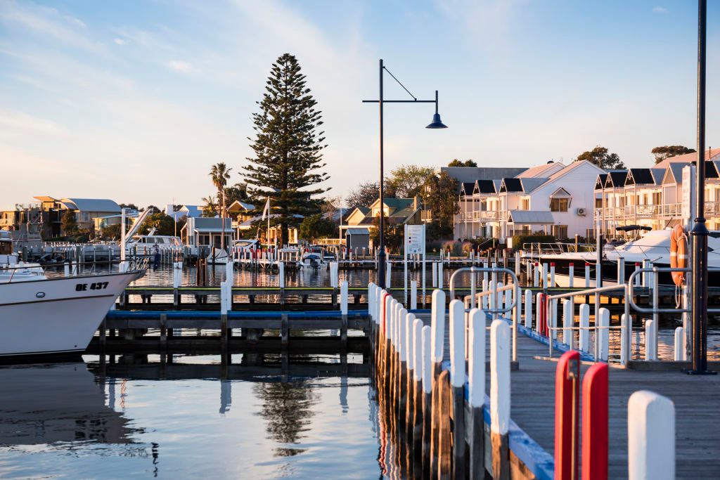 Explore Metung — Boardwalk Villas Metung