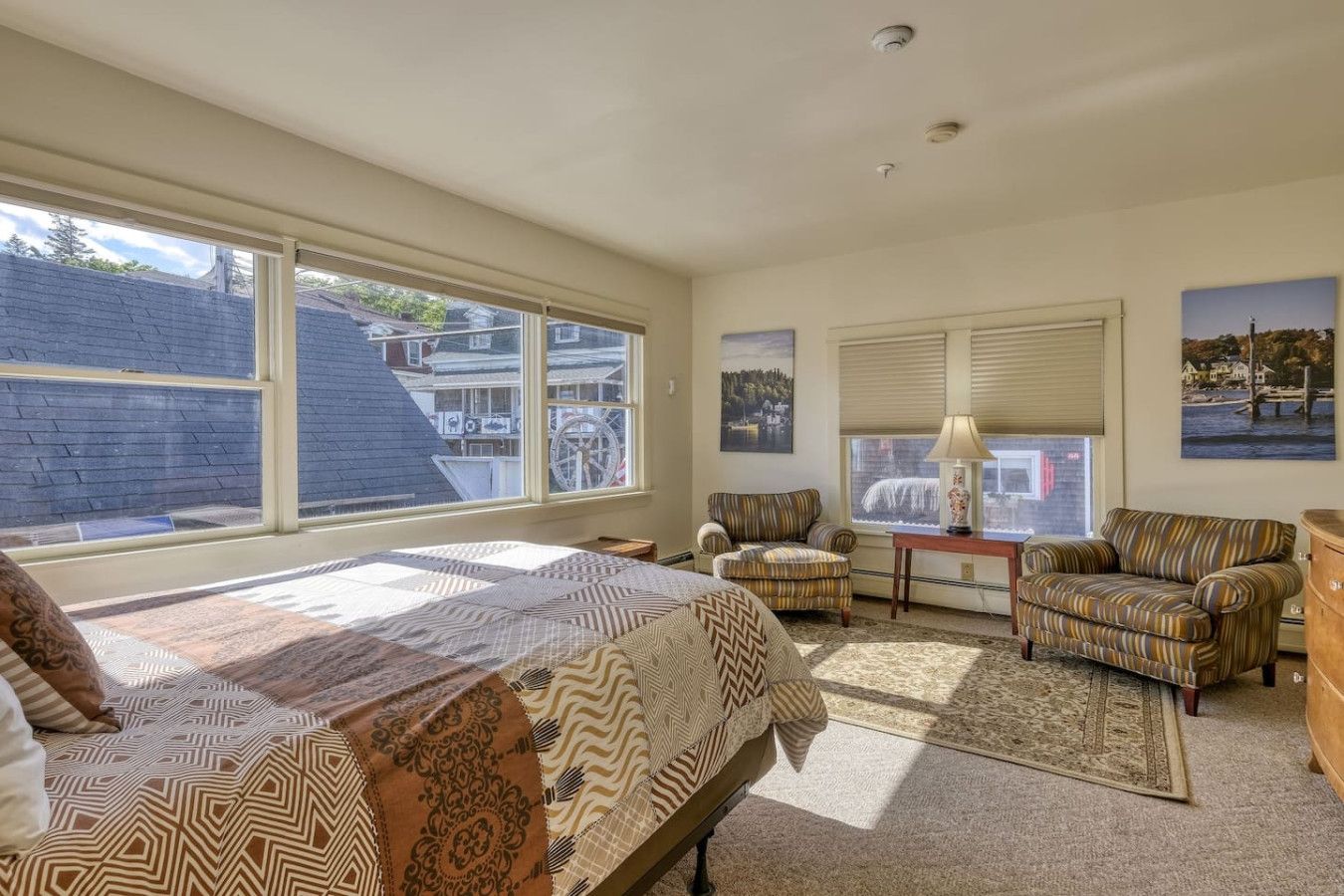 The Nathaniel Bowditch - Inn on the Harbor