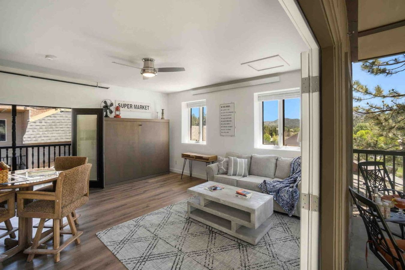 The Steiner Studio #6143