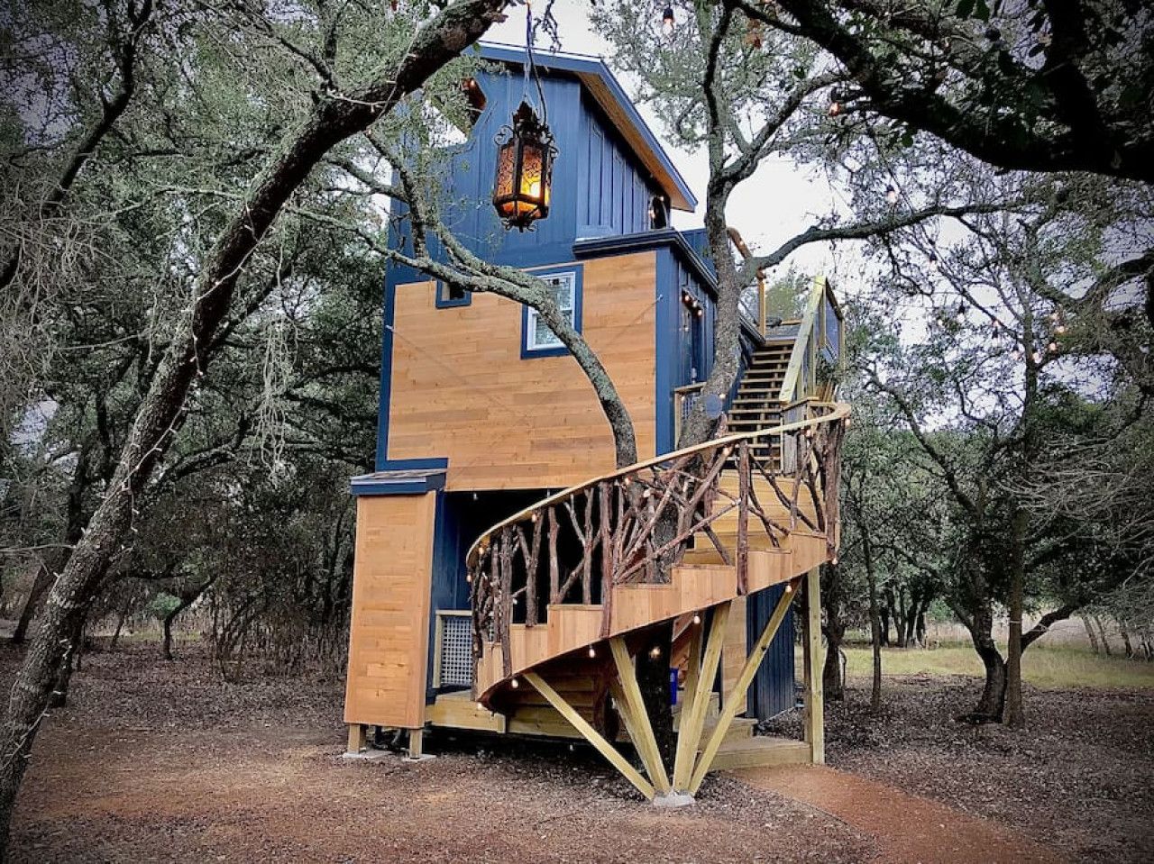 The Acorn Treehouse at The Meadow