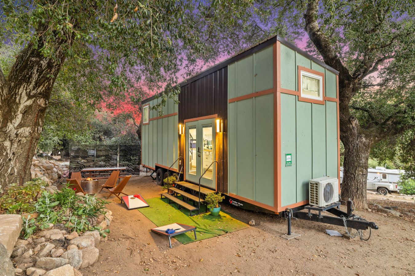 Stay Tiny Palomar • Tiny One