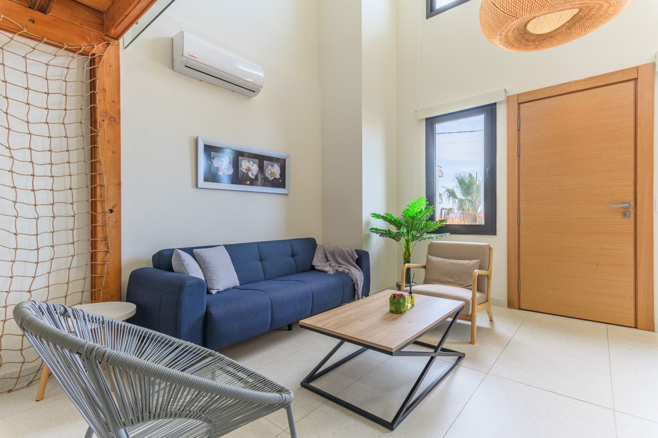 Sea Loft 1 - Beach Side 2-BR Apt in Kfar Abida