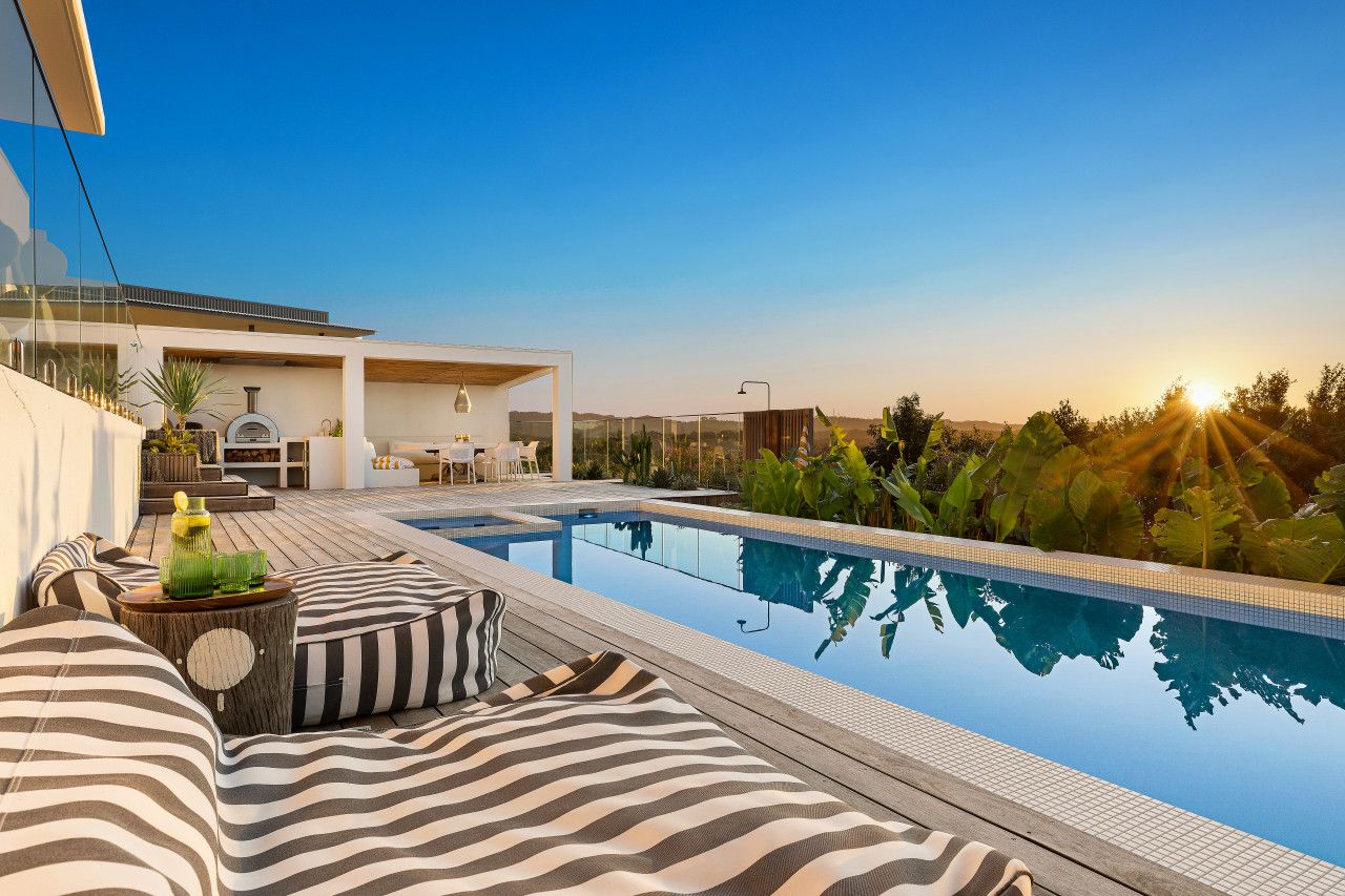 Sanctuary Spaces - Sundowner