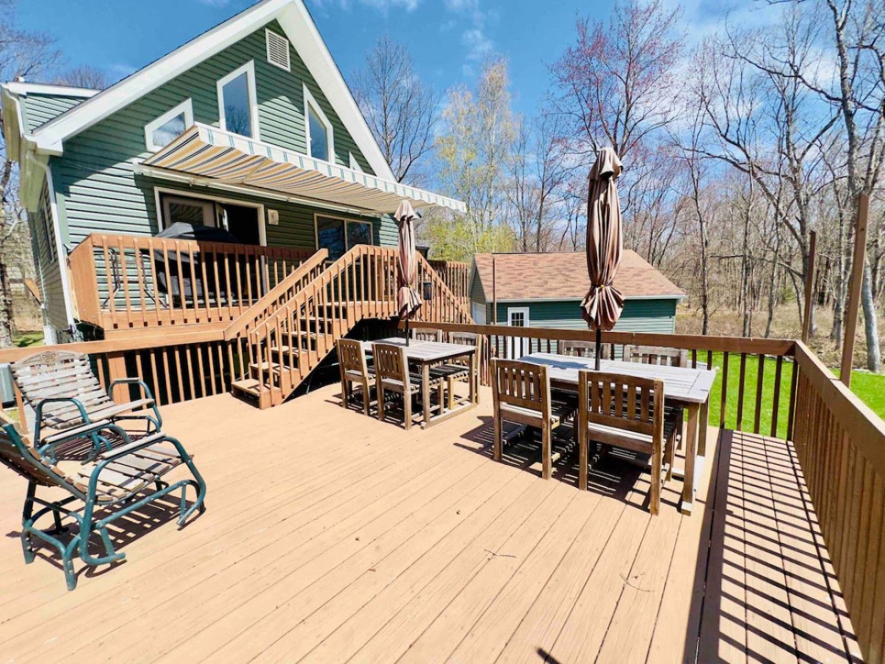 Discover Your Mountain Jewel Retreat: 3-Bedroom 3 Bath Spacious Chalet ...