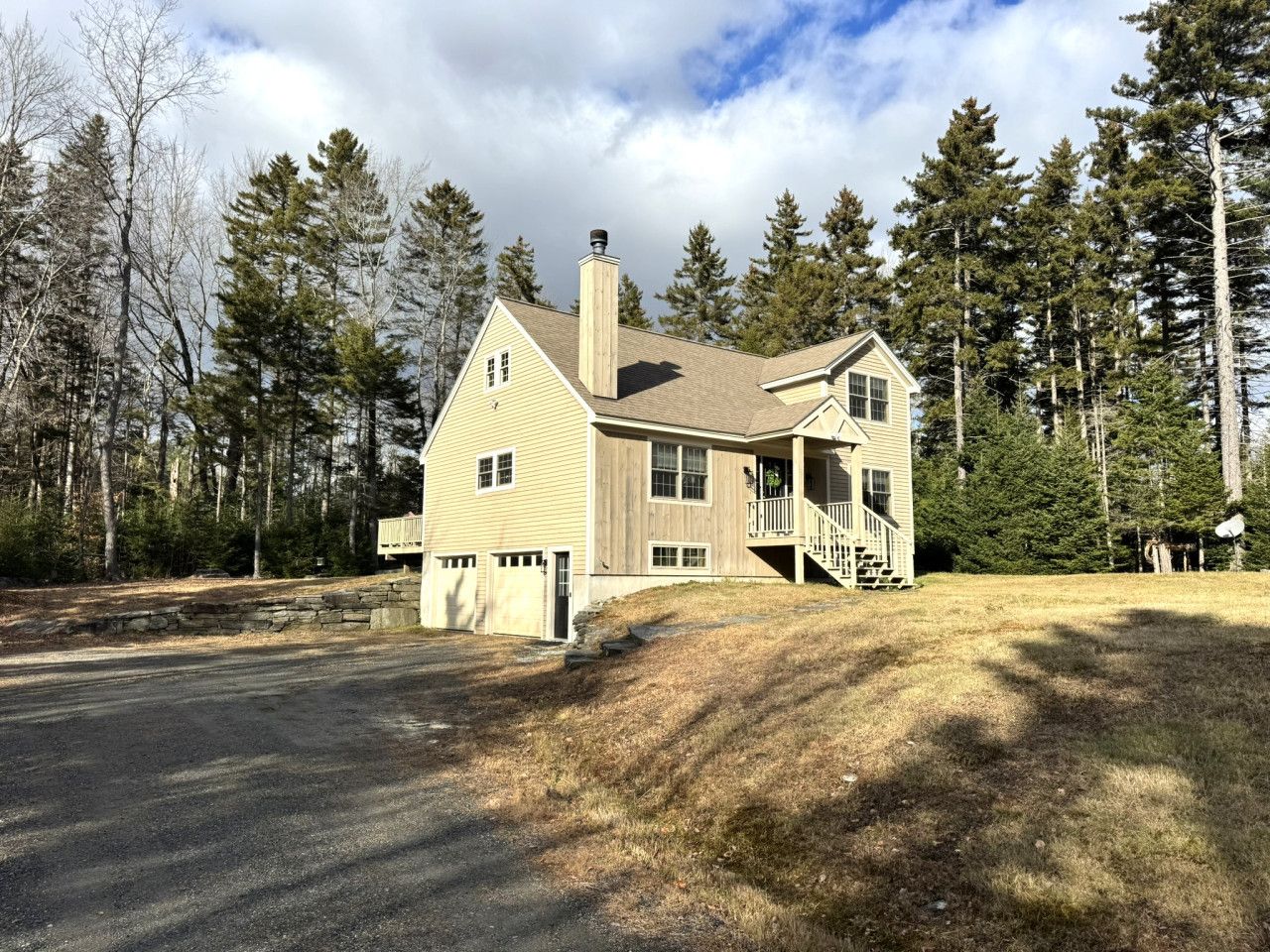 Conifer Lane- Private, Hot tub, Minutes to Mt Snow & Hermitage