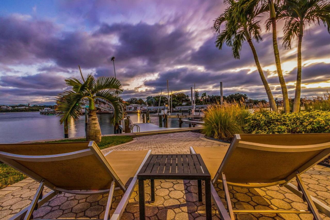 Azule - Waterfront - Walk to Beach-Dock-Bikes-Kayaks