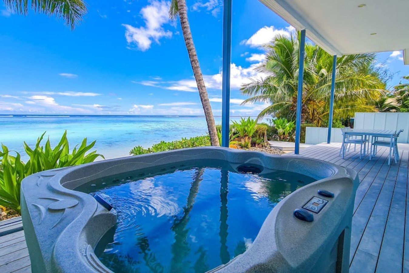 Raro Beach Vibe -Executive House Luxury Beachfront